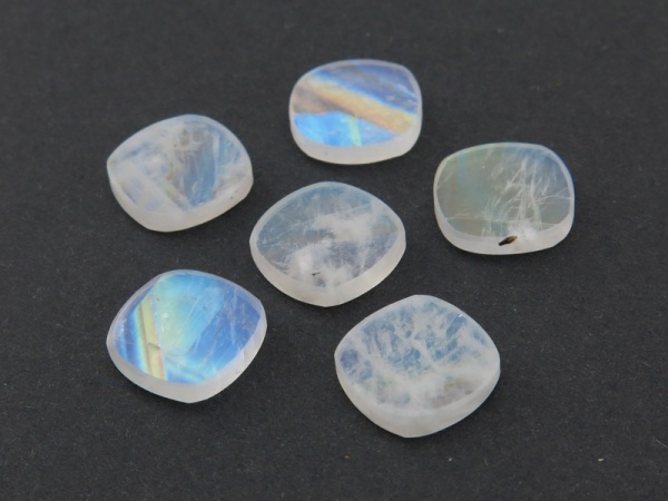 Moonstone Gemstones | Loose Moonstone Gemstones | The Curious Gem