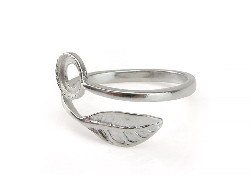 Sterling Silver Adjustable Leaf Ring with Bezel Cup 6mm